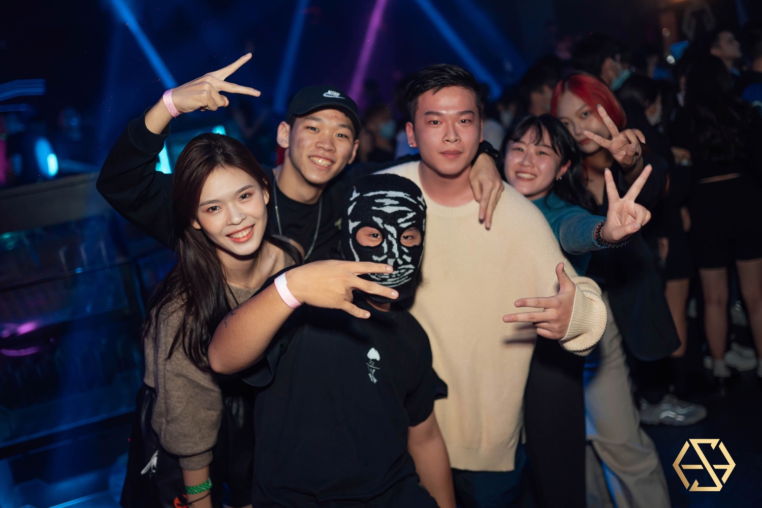 Super House Nightclub